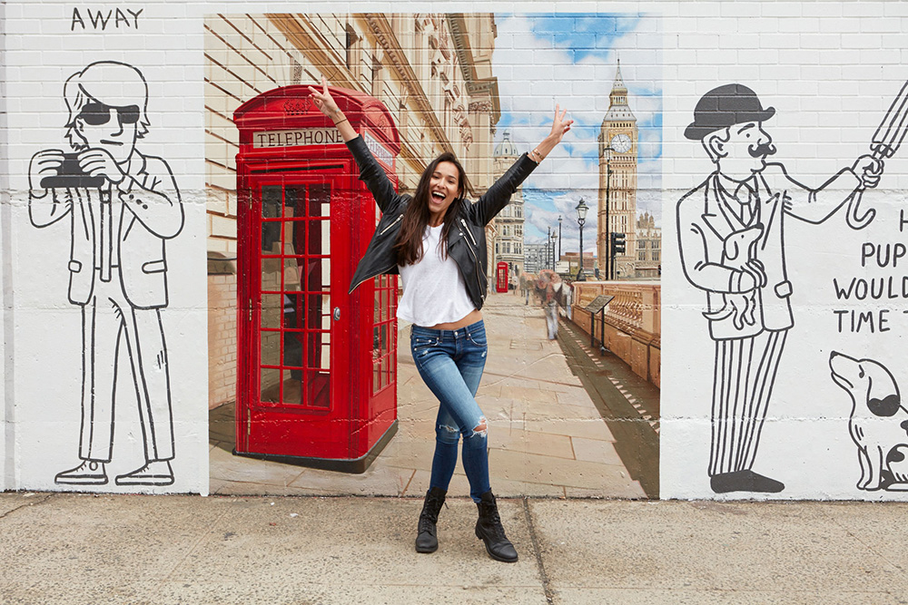 'Delta Dating Wall' la pared de selfies de Delta y Tinder | Isopixel