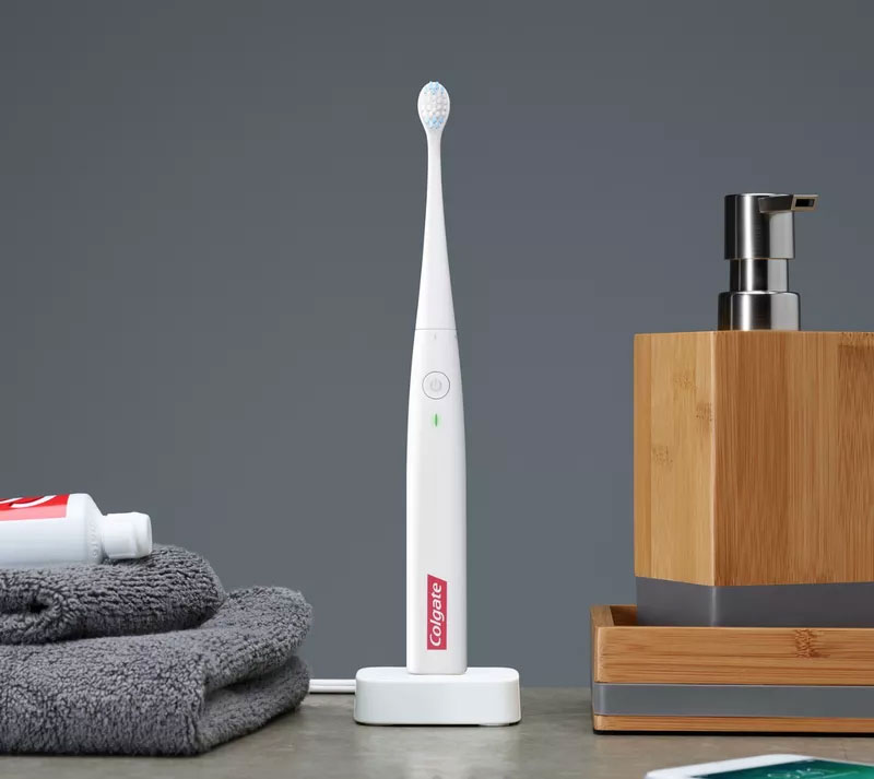 Colgate-E1-cepillo-dientes1 | Isopixel