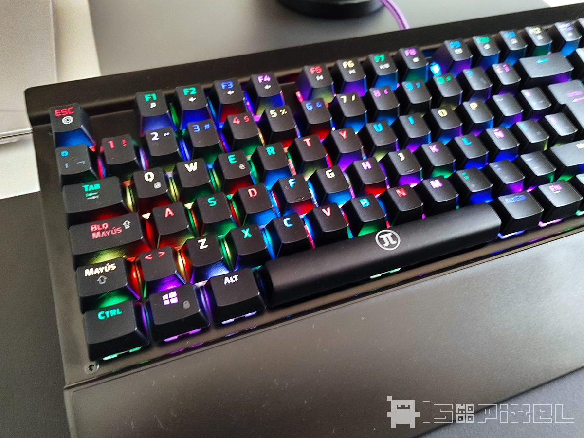 teclado-Ballista-200S-color-RGB | Isopixel