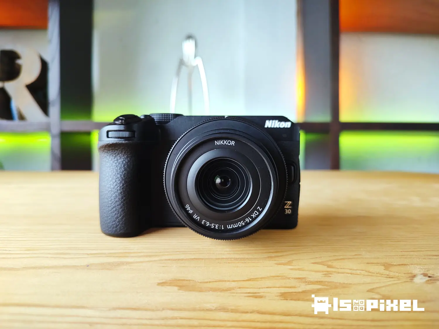 Nikon-Z30-Uso | Isopixel