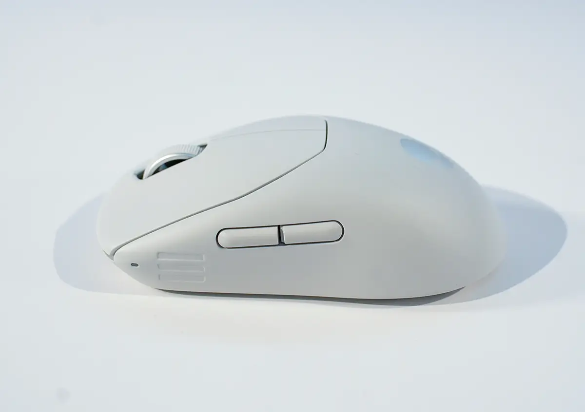 AW-Pro-Wireless-Mouse_6 | Isopixel